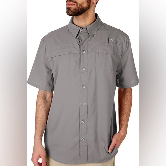 Reel Legends | Shirts | Grey Button Up Short Sleeve Reel Legends ...